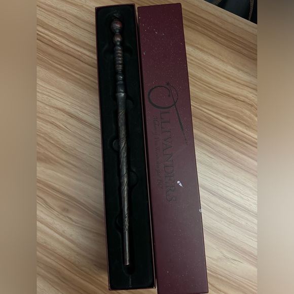 Warner Bros. | Costumes | The Wizarding World Of Harry Potter Interactive Ash 3 Ollivanders Wand ...